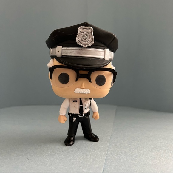 Funko | Other | Funko Pop Captain America Stan Lee Security Guard ...